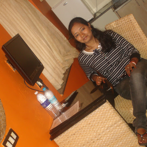 Prachi Khare email address & phone number | vmps teacher contact ...